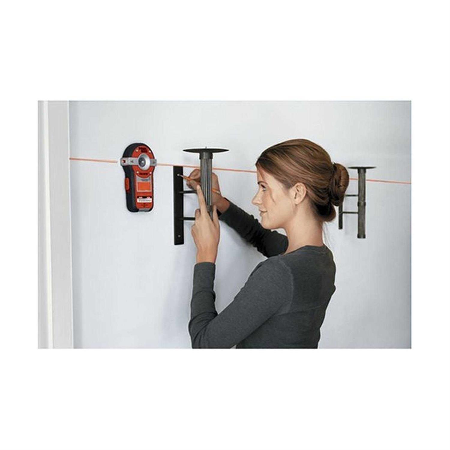 BLACK+DECKER Bullseye Auto-Leveling Laser with Stud Sensor BDL190S ...