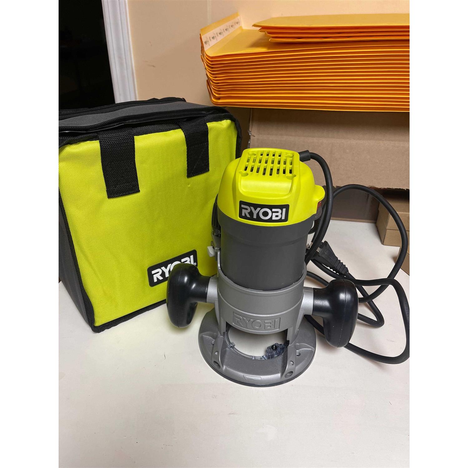 Ryobi Corded 8.5 Amp 1-1/2 Peak HP Router - Hardware&Tools Online Store