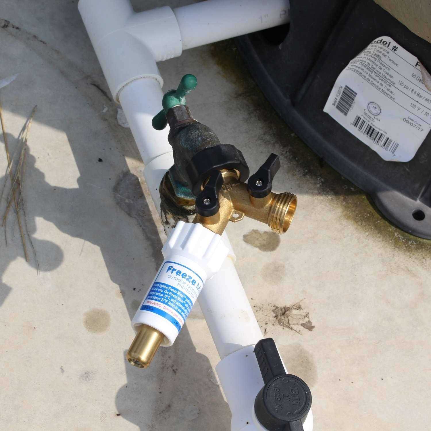 Freeze Miser 2-Way Y Valve Shut-Off Inch Brass Hose Connector ...